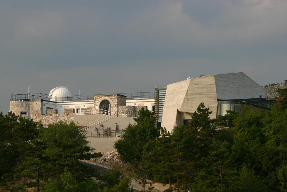 Astronomski centar - Aga d.o.o. :: Arhitektonsko-građevinski atelje, Rijeka