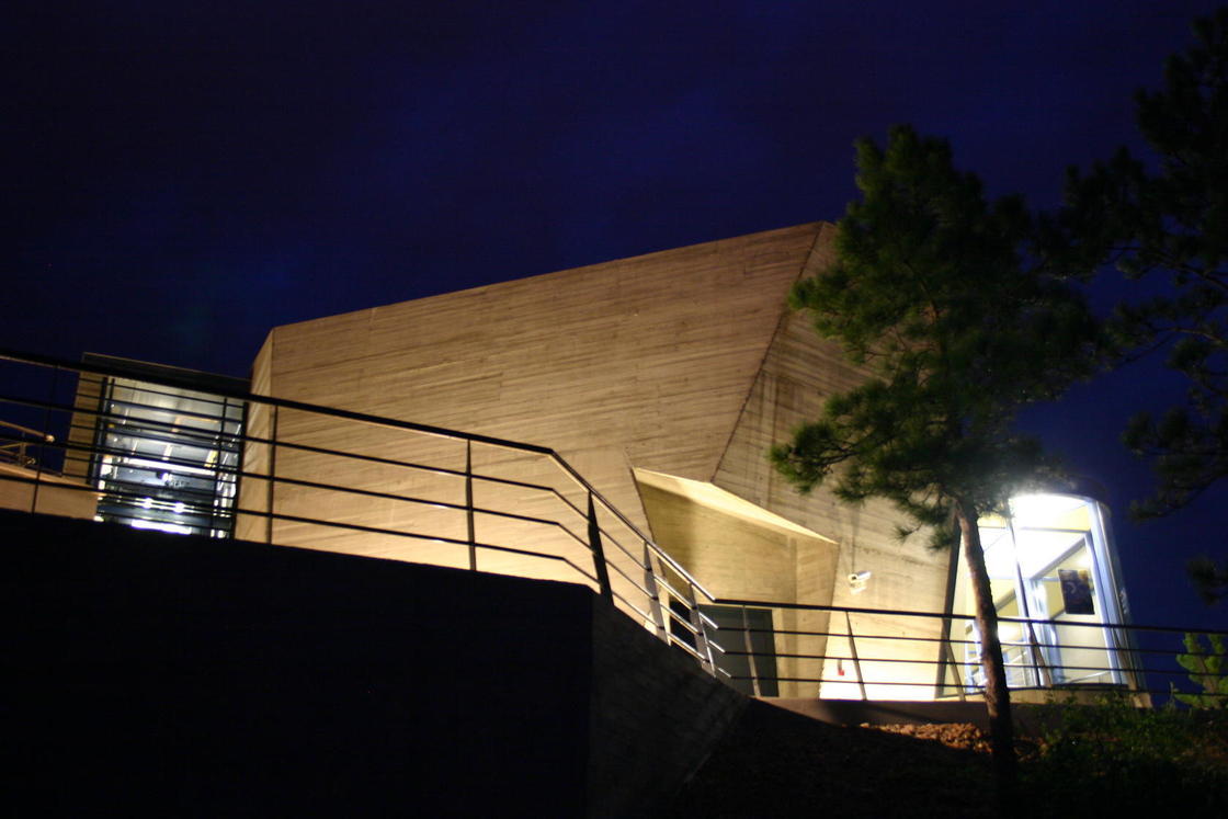 Astronomski centar - Aga d.o.o. :: Arhitektonsko-građevinski atelje, Rijeka