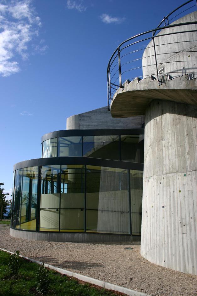 Astronomski centar - Aga d.o.o. :: Arhitektonsko-građevinski atelje, Rijeka